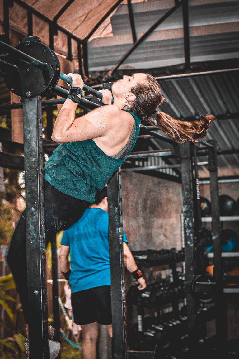 How To Do A Pull Up: The Beginner’s Guide For Women